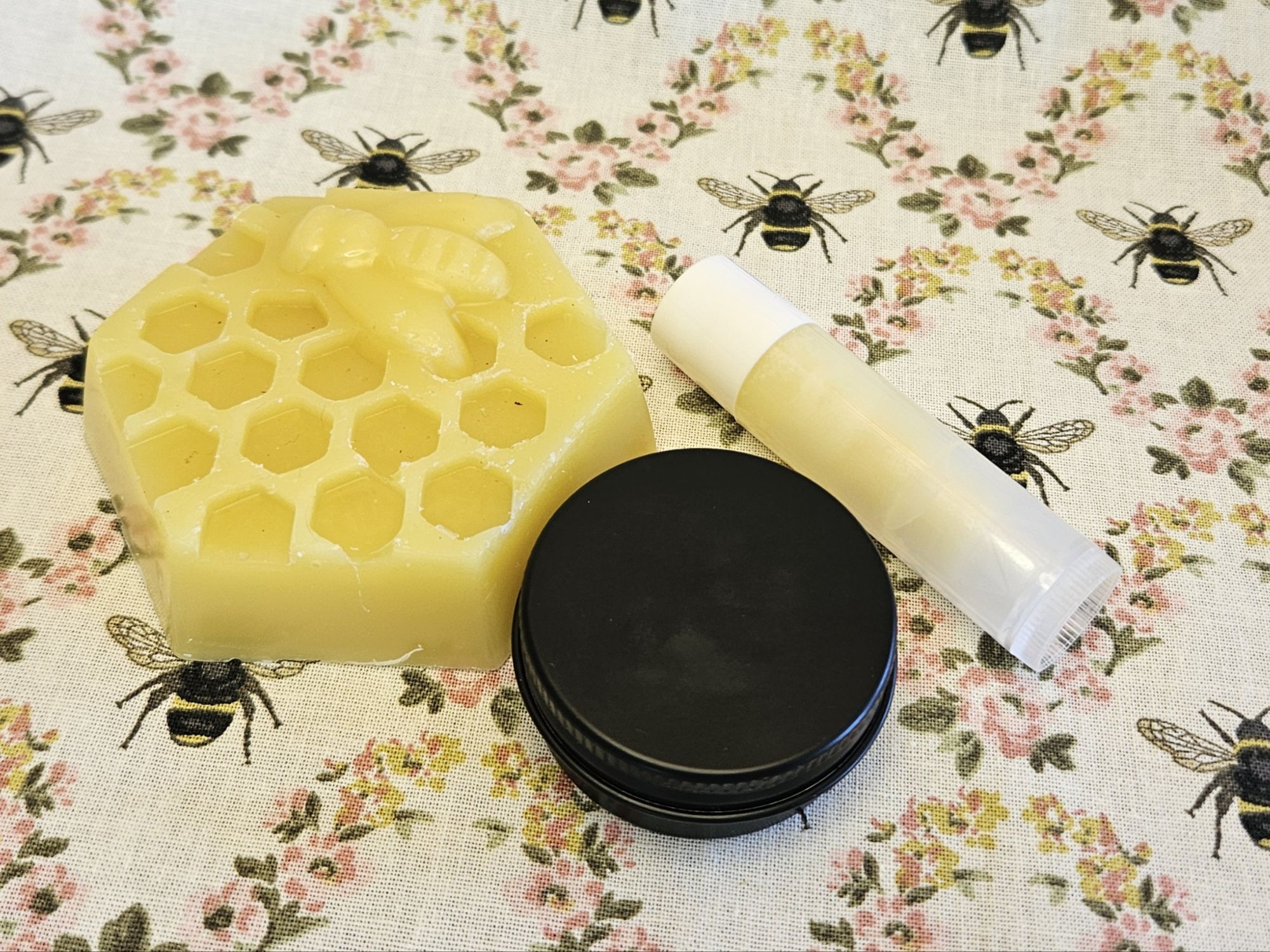 Wax Store – B's Knees
